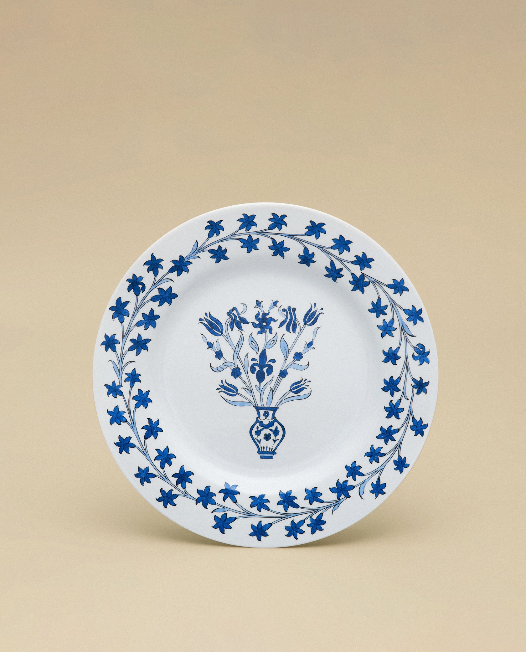 The Paradiso Plate – Levant